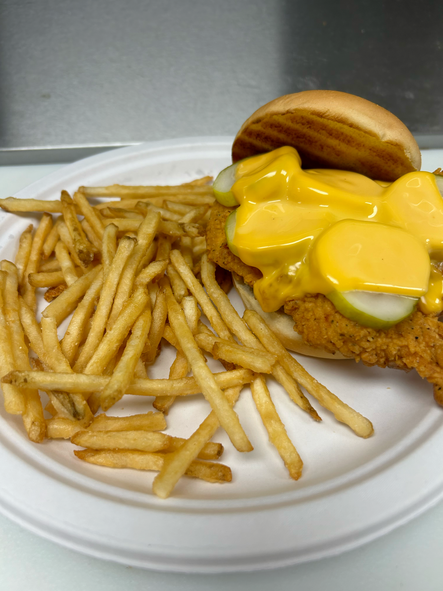 Picklicious Chicken Sandwich | Snowensville